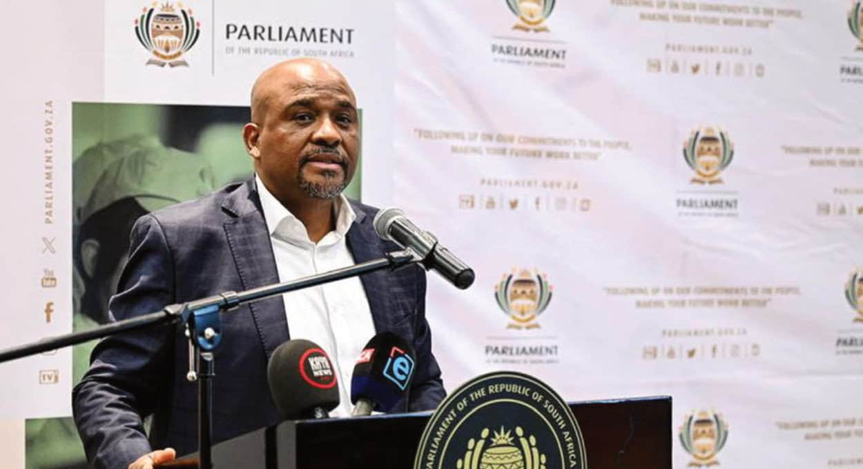 Parliament ready for first sittings of NA and NCOP - Corruption Watch